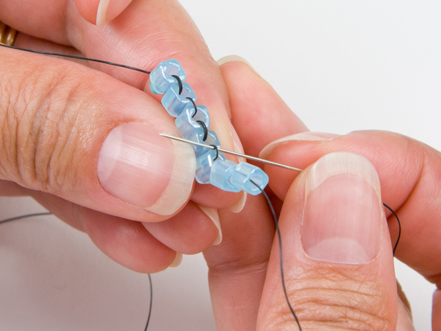 How to Decrease and Increase Brick Stitch