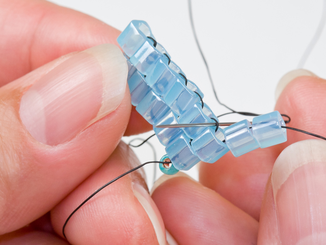 How to Decrease and Increase Brick Stitch