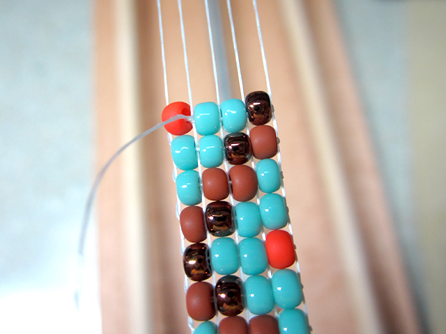 Adding and Finishing Thread for Bead Looming